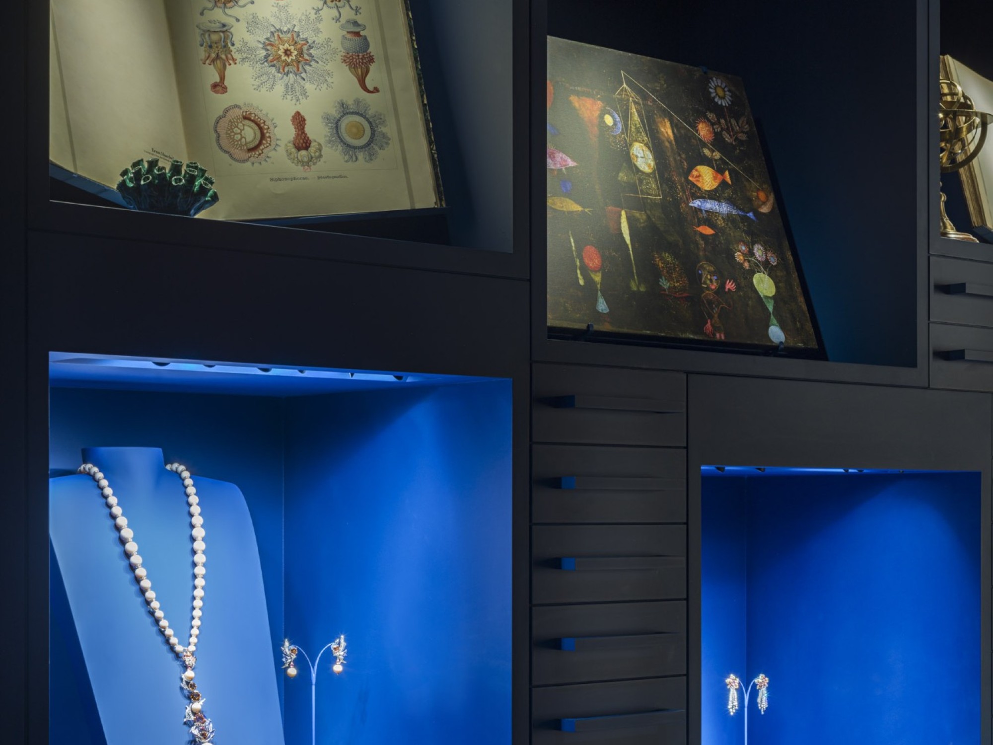 Manifesto | Chaumet appointed La Boîte to create the scenography for ...